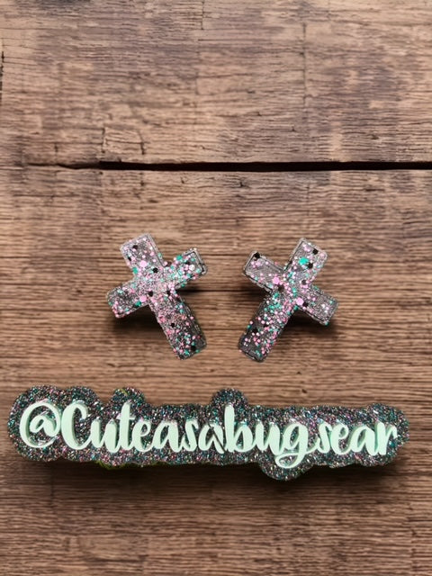 Faith Cross Freshie – Cuteasabugsear